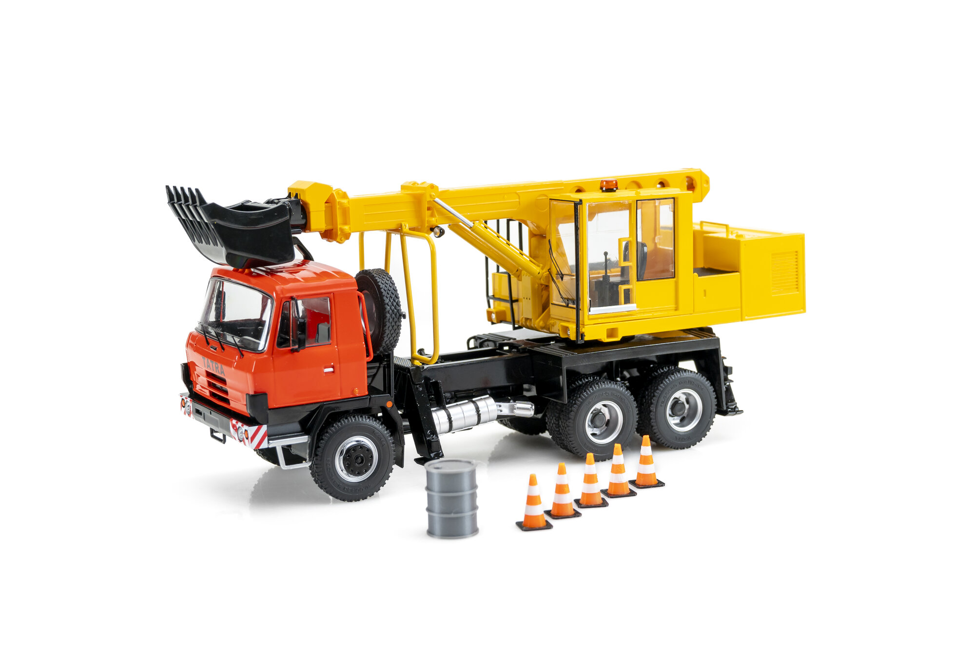 Tatra T815 UDS 114A | Modelsnavigator.com