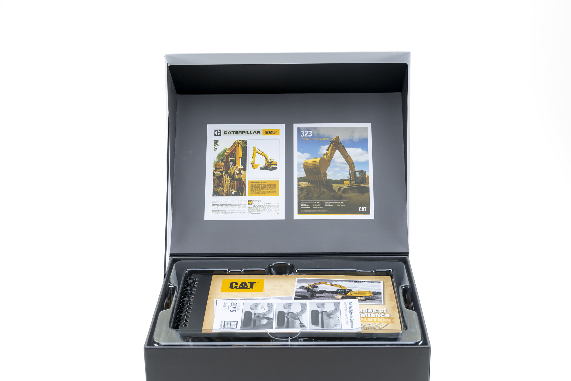 Set Cat 225 Hydraulic Excavator + Cat 323 Hydraulic Excavator ...