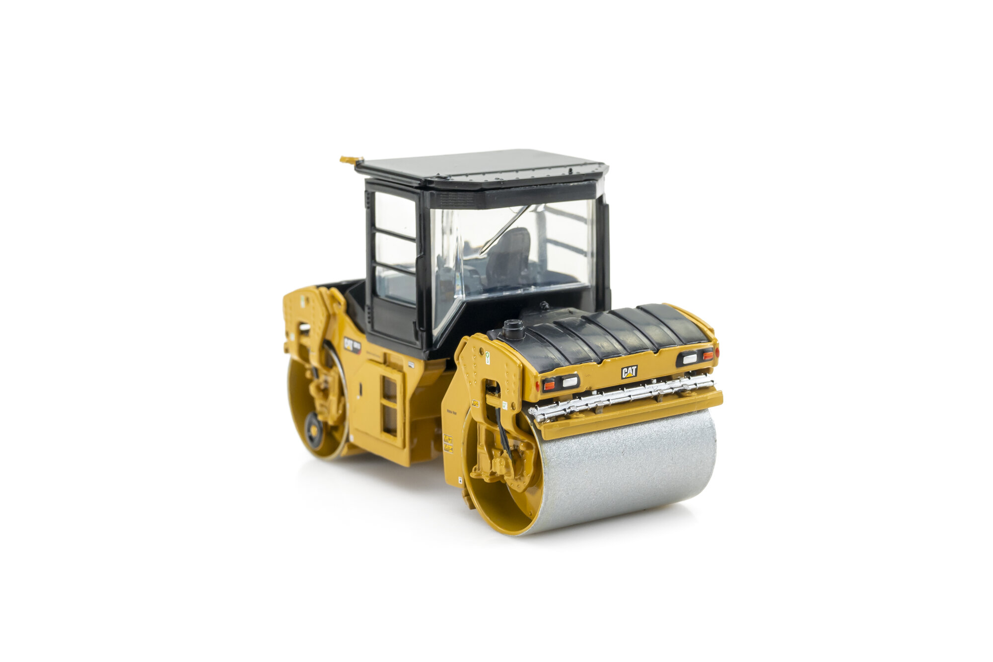 Cat CB-13 Tandem Vibratory Roller Cab | Modelsnavigator.com