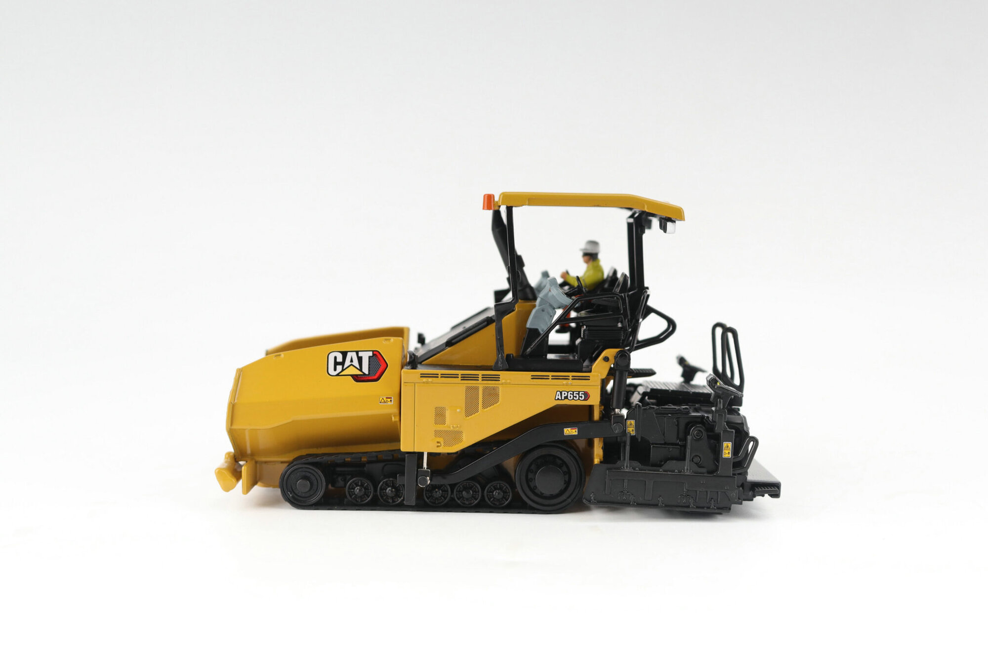 CAT AP655 Asphalt Paver | Modelsnavigator.com