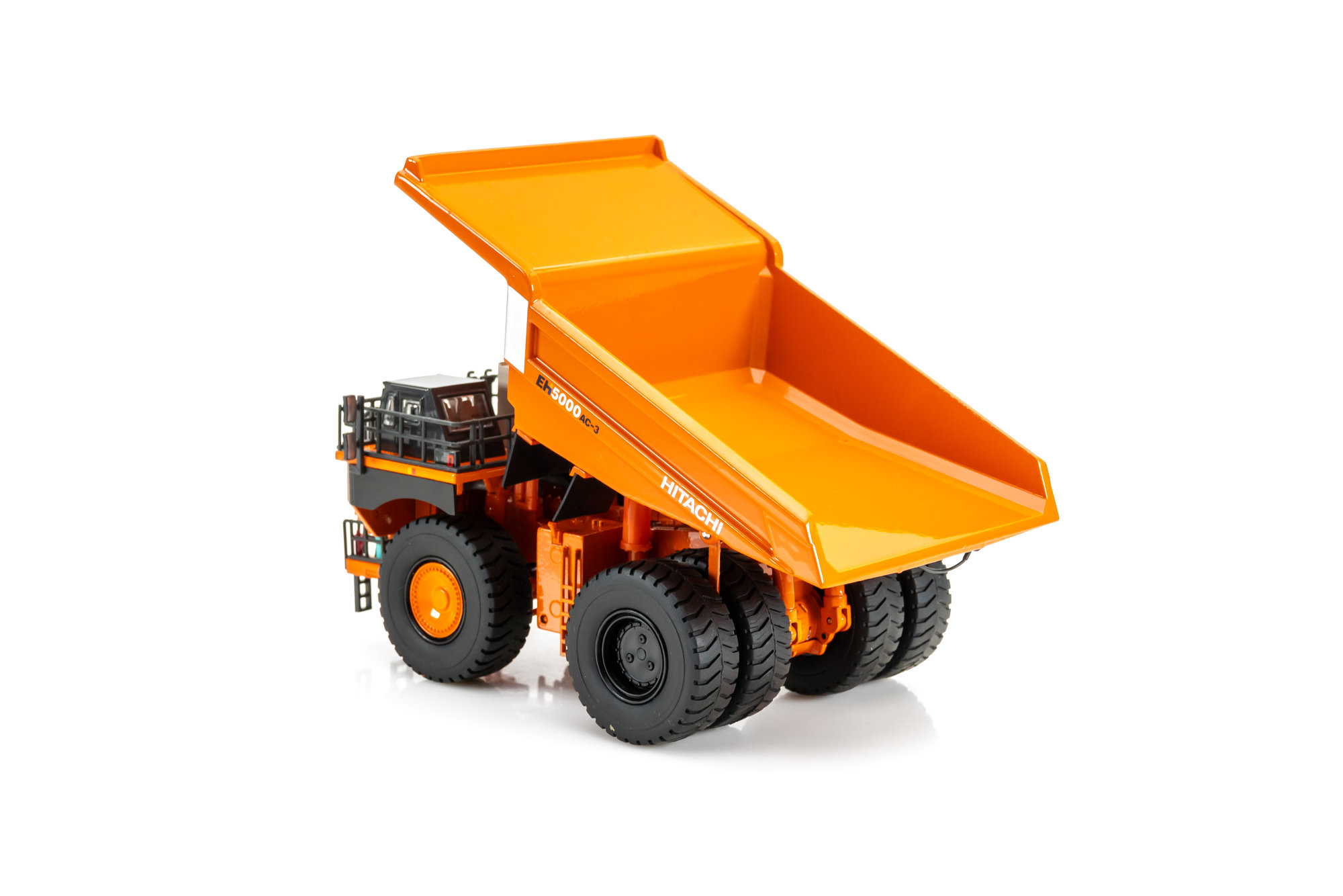 Hitachi EH5000 AC-3 fixed dumper | Modelsnavigator.com