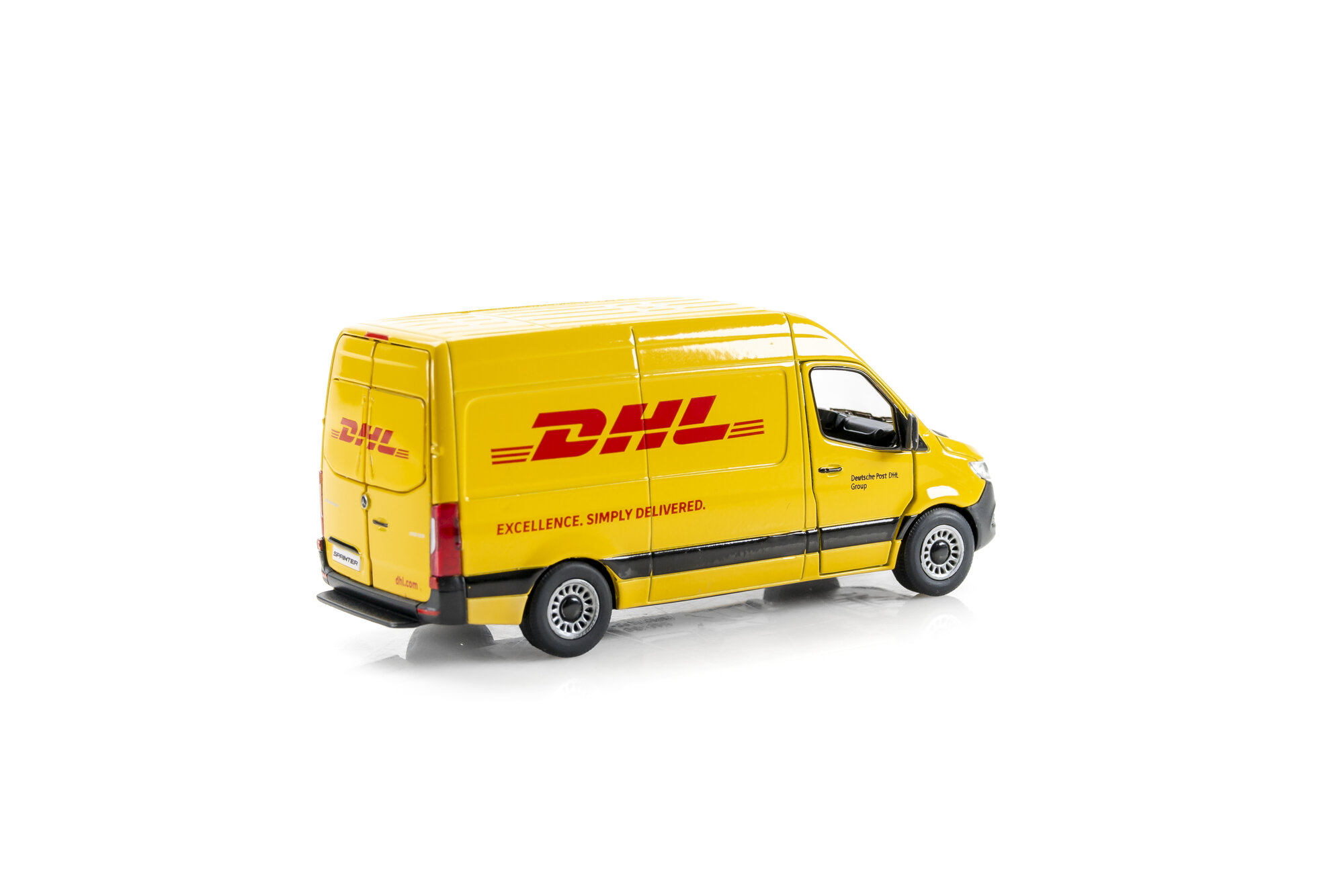 Mercedes-Benz Sprinter 319 CDI DHL courier | Modelsnavigator.com