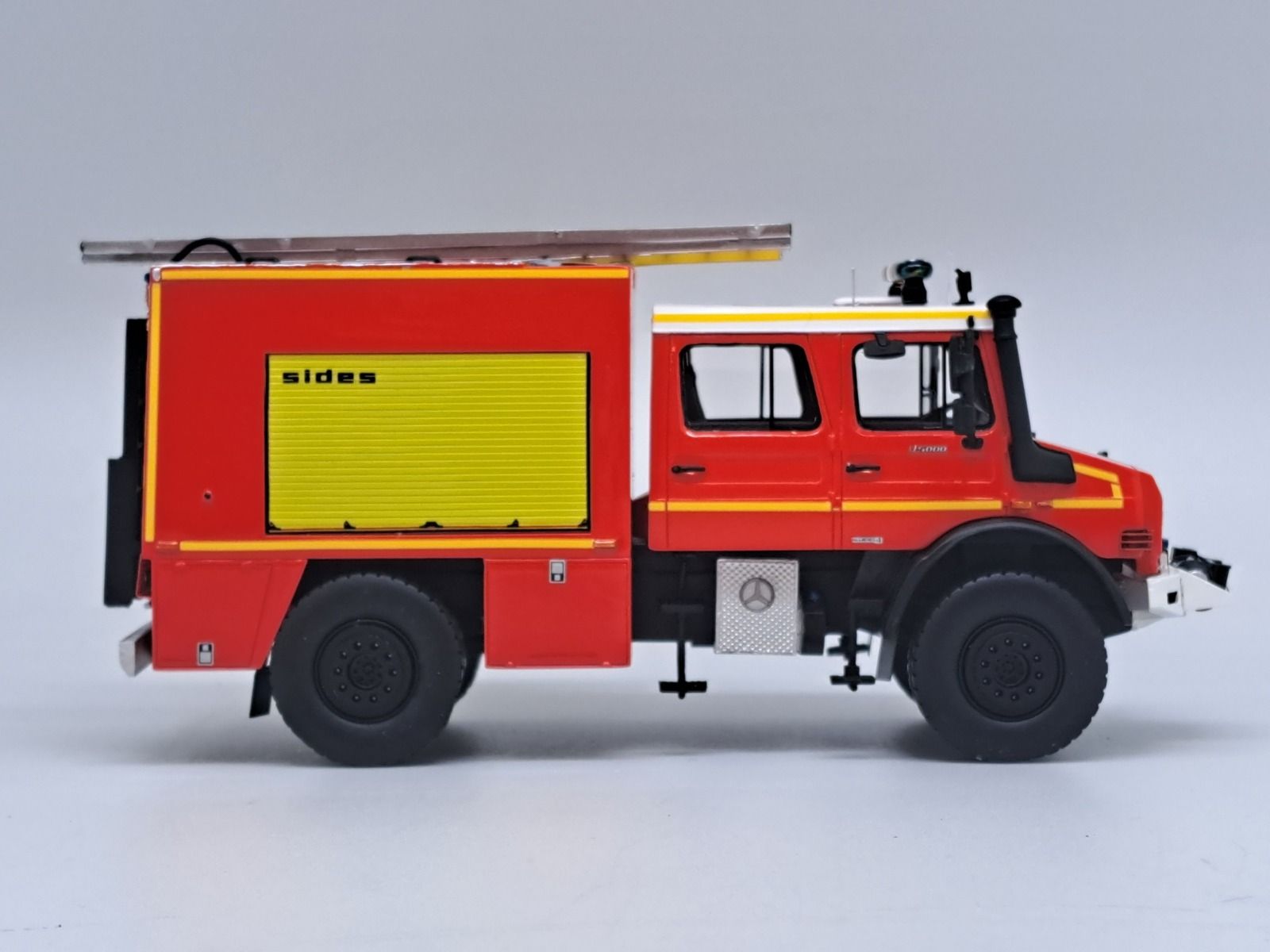 MERCEDES BENZ - UNIMOG U5000 DOUBLE SIDES AERONAVALE 1994 ...