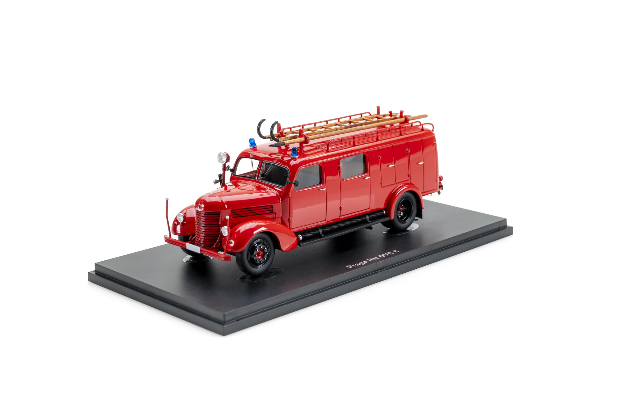 Praga RN DVS 8 | Modelsnavigator.com