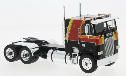 Freightliner FLA black/orange | Modelsnavigator.com