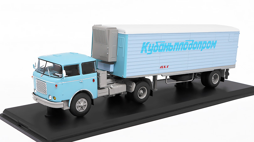 Škoda LIAZ 706 MTTN tractor unit with semi-trailer, White-blue ...