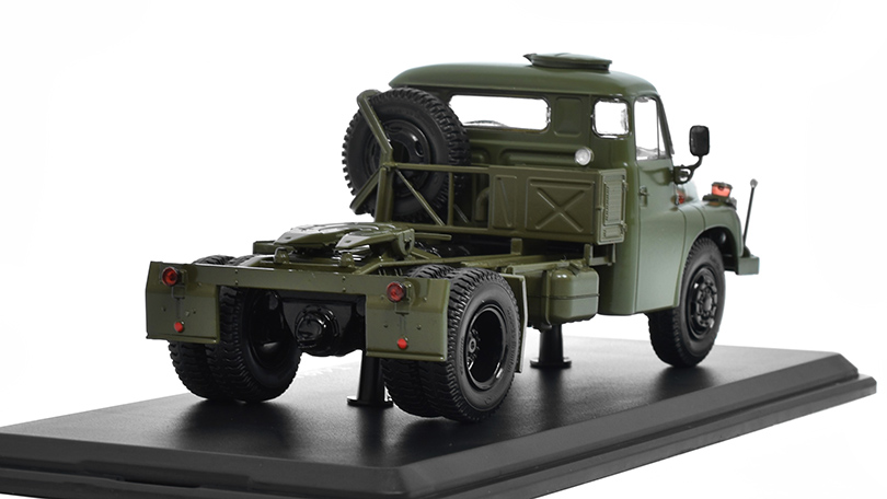 Tatra 148 NT 4x4 Tractor | Modelsnavigator.com