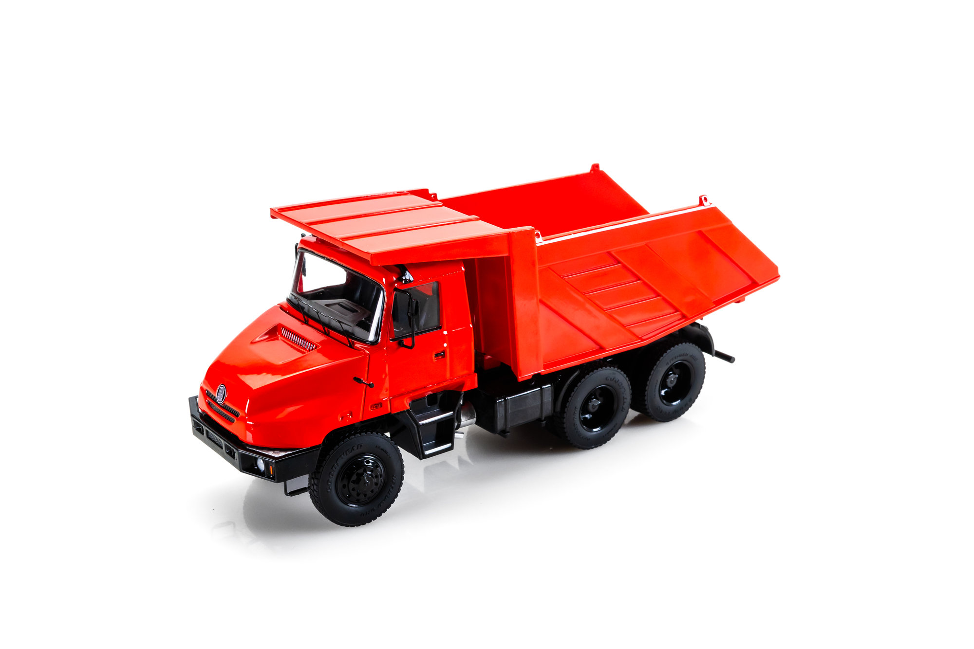 Tatra T163 S1 "JAMAL" red | Modelsnavigator.com