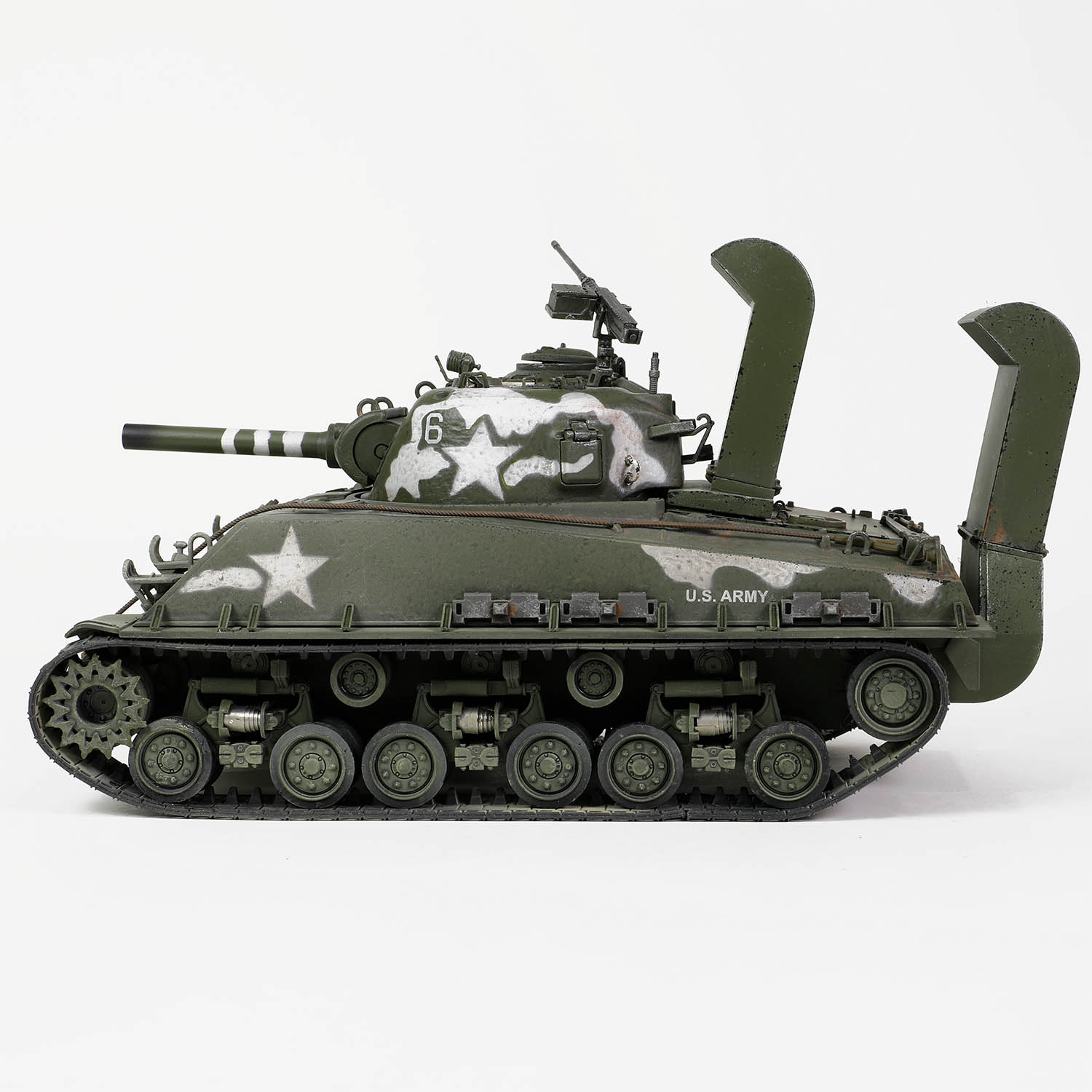 Sherman M4 105 US Medium Tank 711th Bataillon Japan 1945 ...