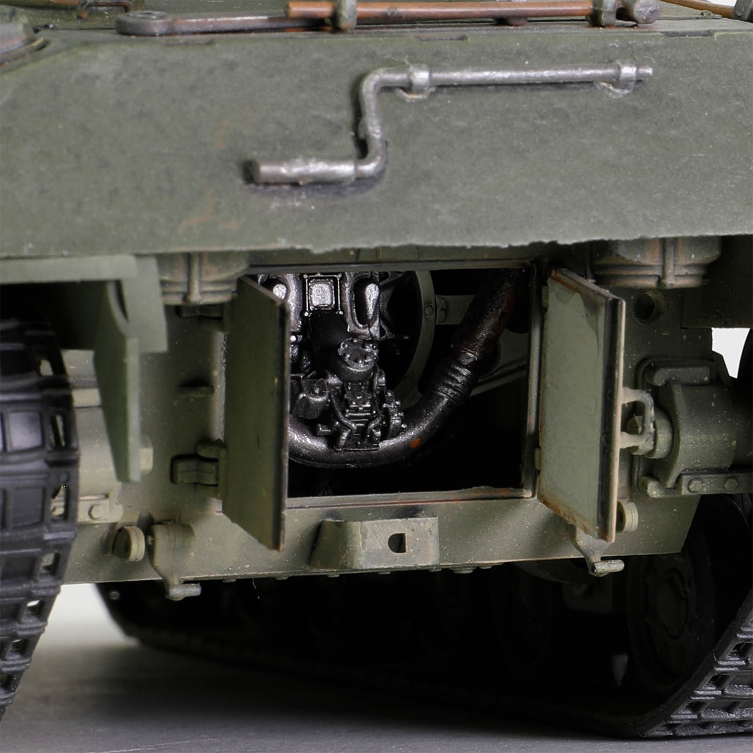 Sherman M4 105 US Medium Tank 711th Bataillon Japan 1945 ...