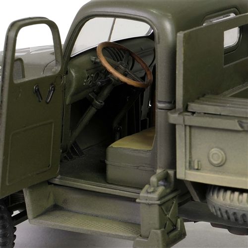 GMC CCKW 353 B with cab and protective arch type 1609 - machine gun M37 ...