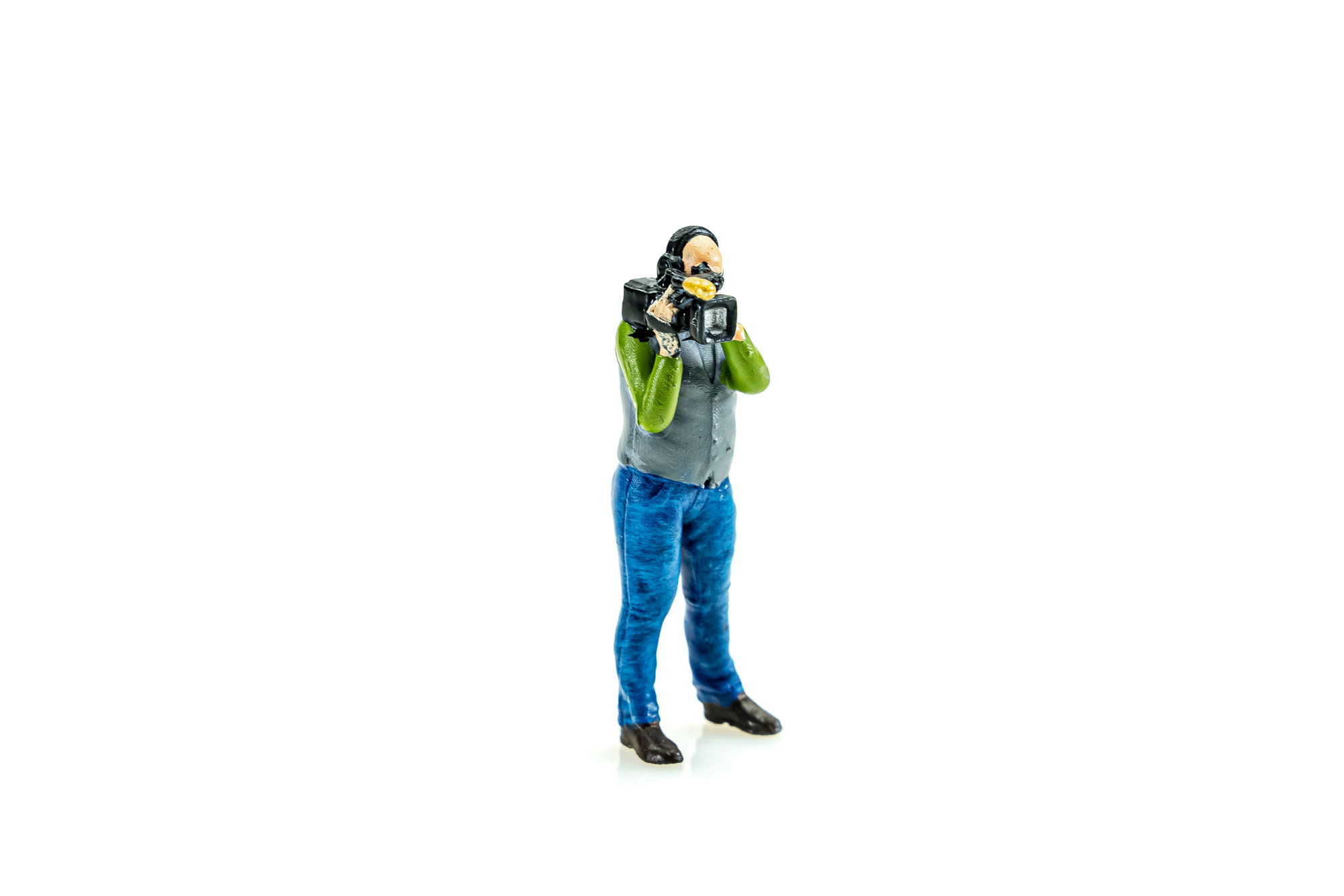 Figure of Cameraman with a camera | Modelsnavigator.com