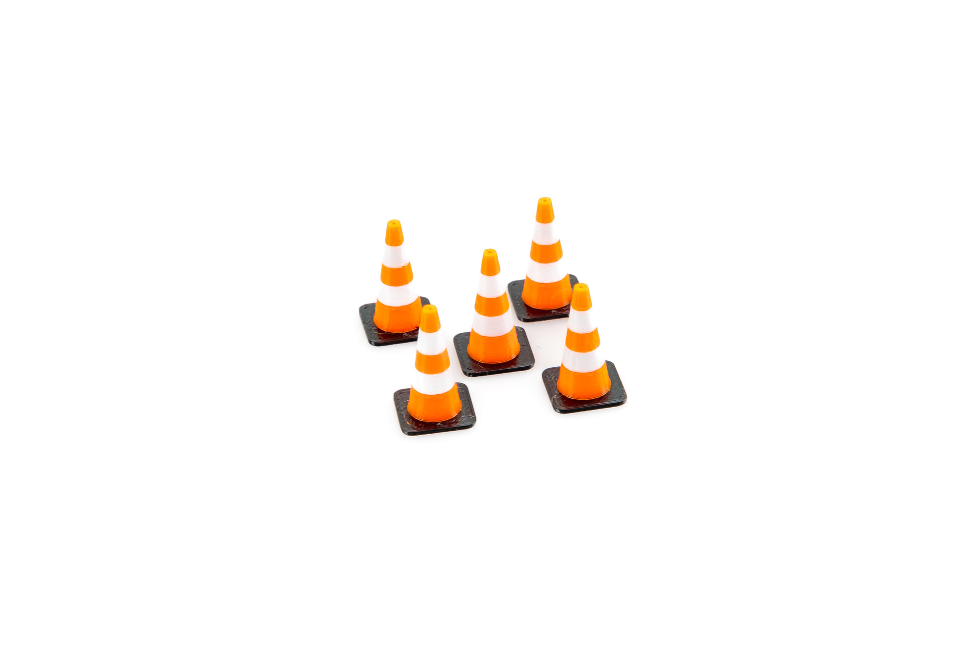 Traffic cone set of 5 pcs for scale 1:32 | Modelsnavigator.com