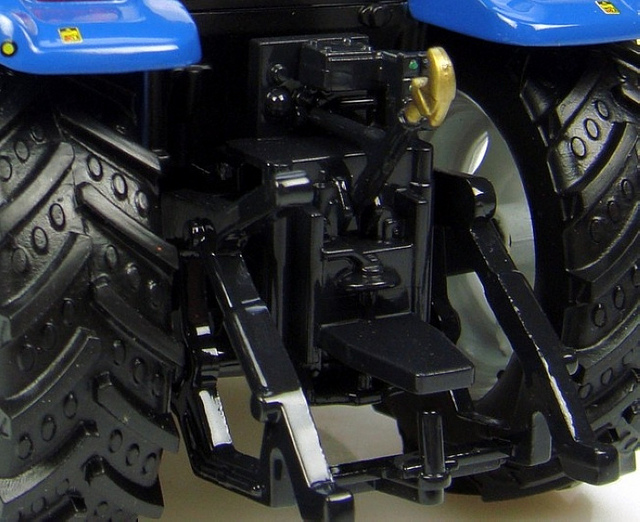 Tractor New Holland T6020 with front loader | Modelsnavigator.com