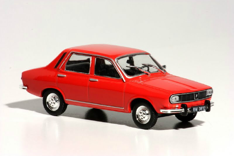 Dacia 1300 red | Modelsnavigator.com