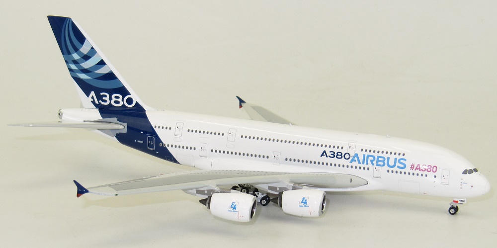 Airbus A380-800 Airbus House Colors iflyA380.com, | Modelsnavigator.com