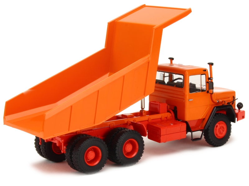 | Modelsnavigator.com